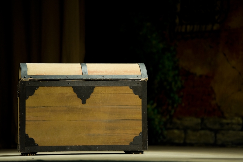 Kekayaan (Markus 10:17-22) | Theology of Work